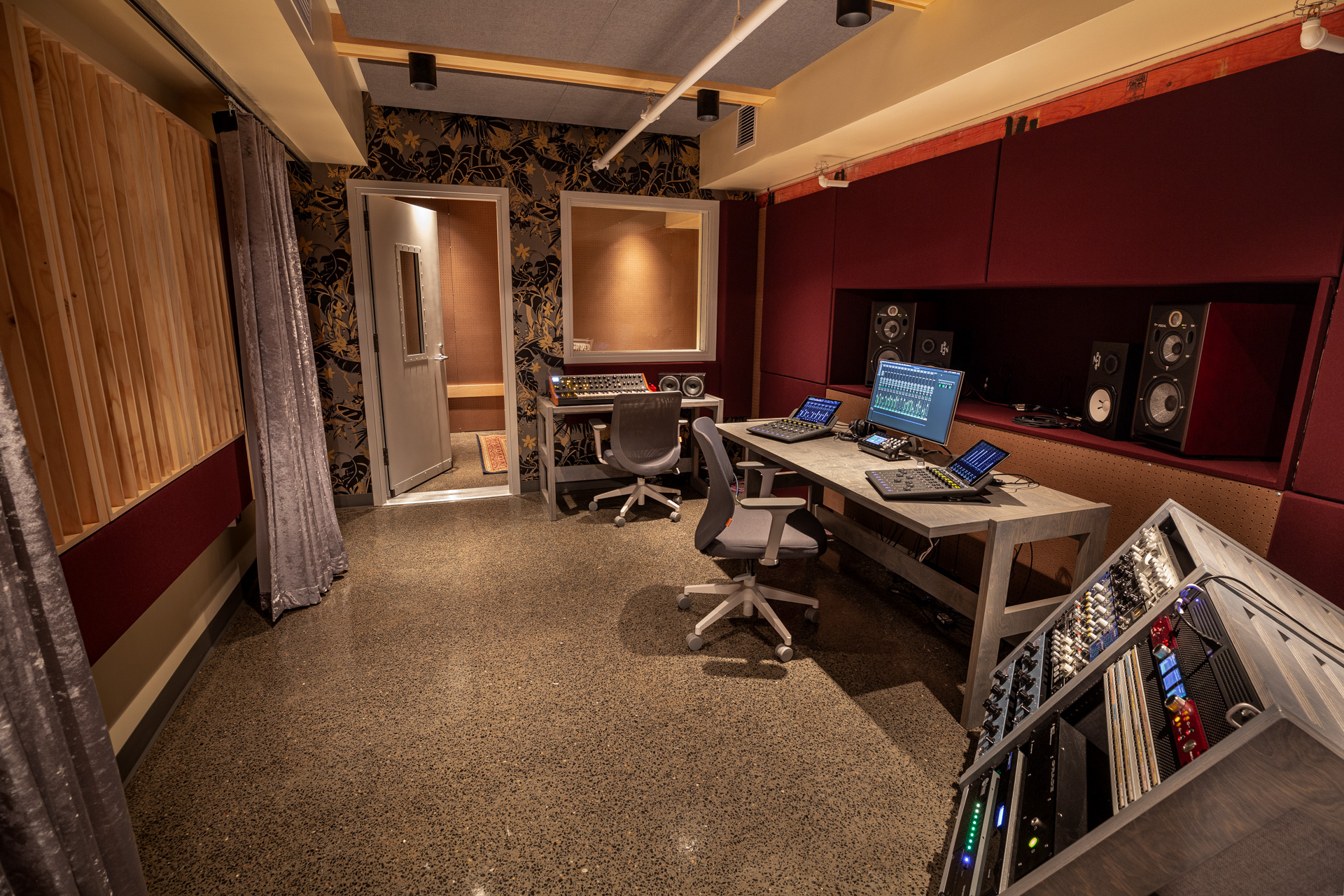 Studios C+D | The Record Co.